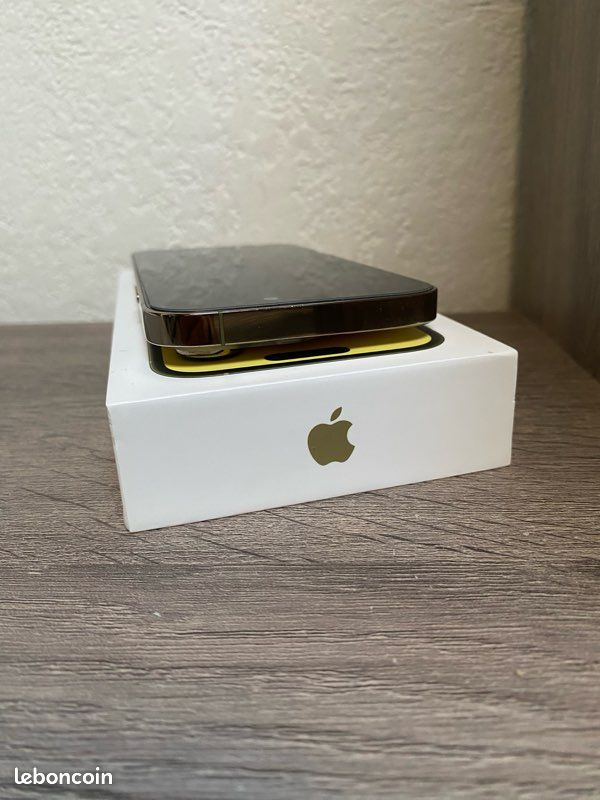 IPhone 14 Pro 256 gb - Téléphones & Objets connectés