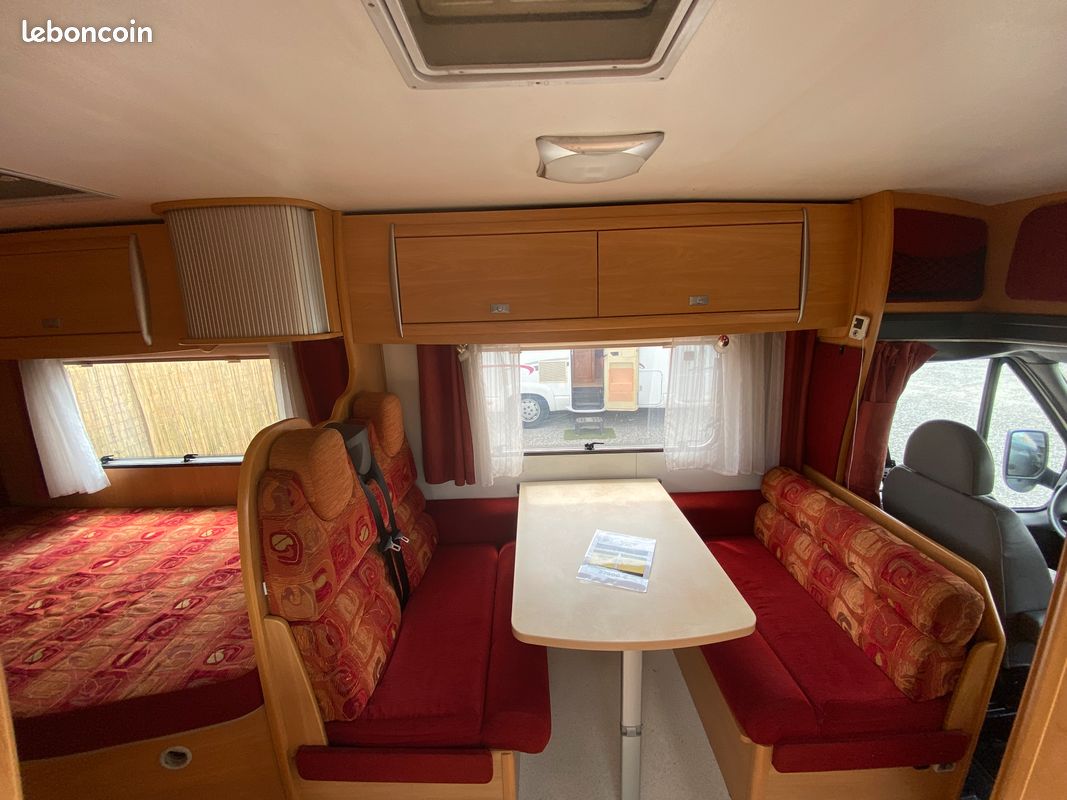 CHALLENGER - Genesis 36 - 2006 - Caravaning