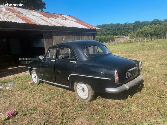 Simca aronde Elysée 90A - Voitures