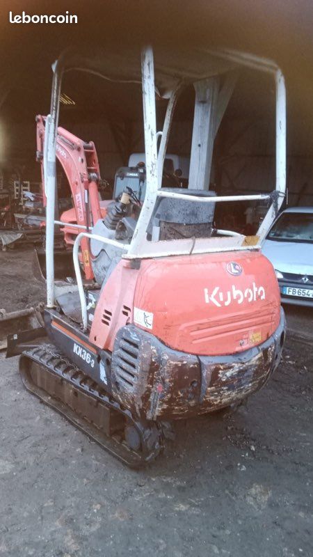 Mini pelle kubota 1T5 - BTP - Chantier gros-oeuvre