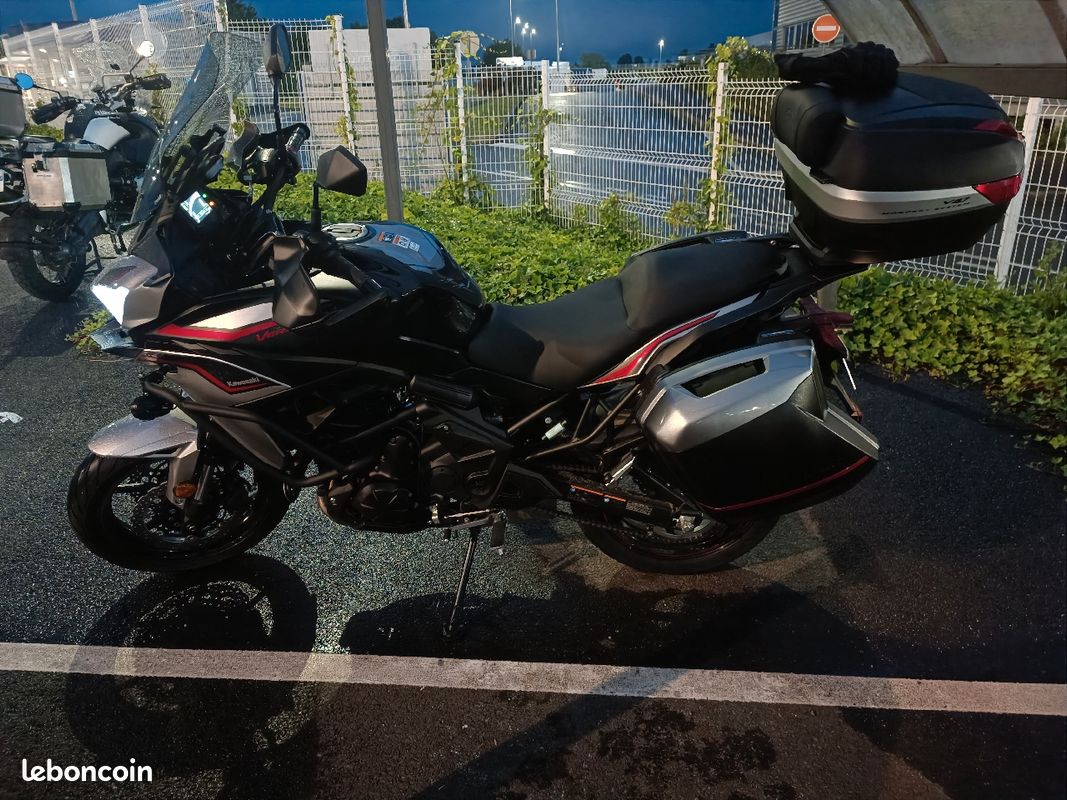 Versys 650 - Motos