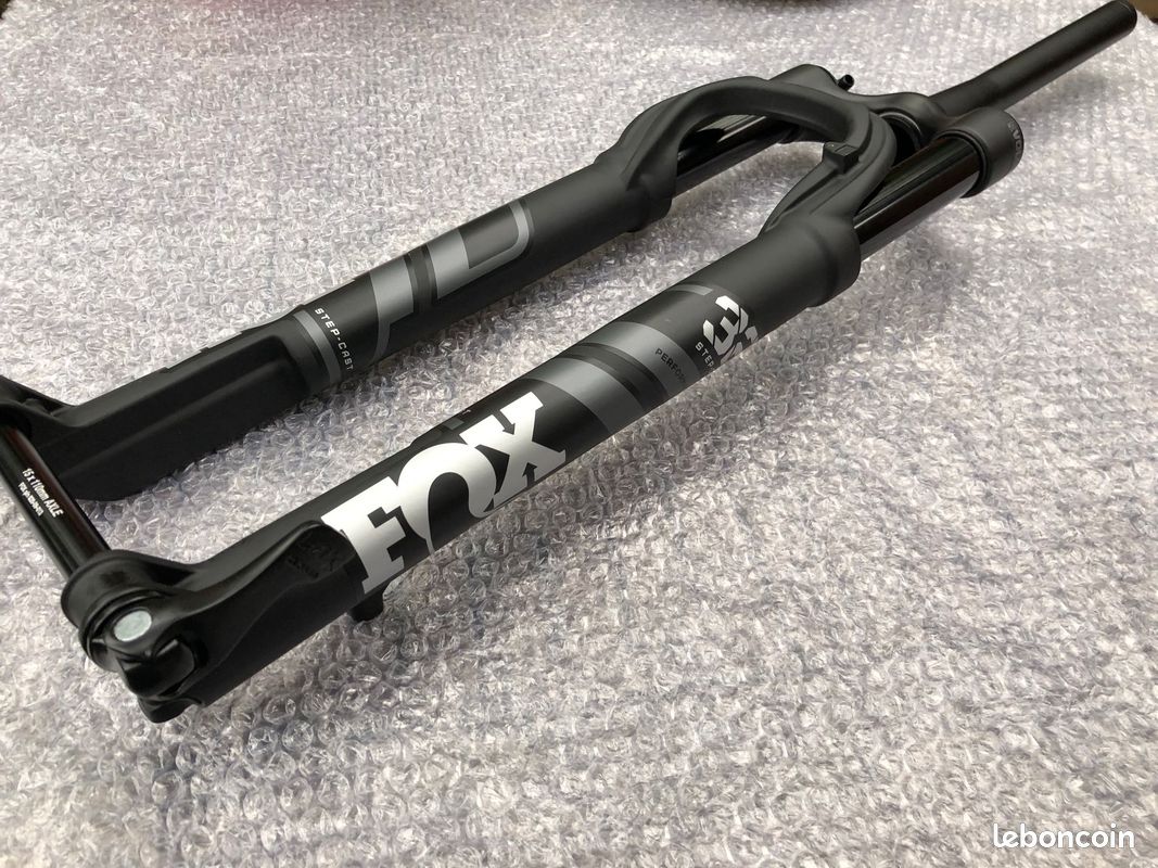 Fourche VTT FOX 32 FLOAT SC GRIP 29" 100mm BOOST neuve - Vélos