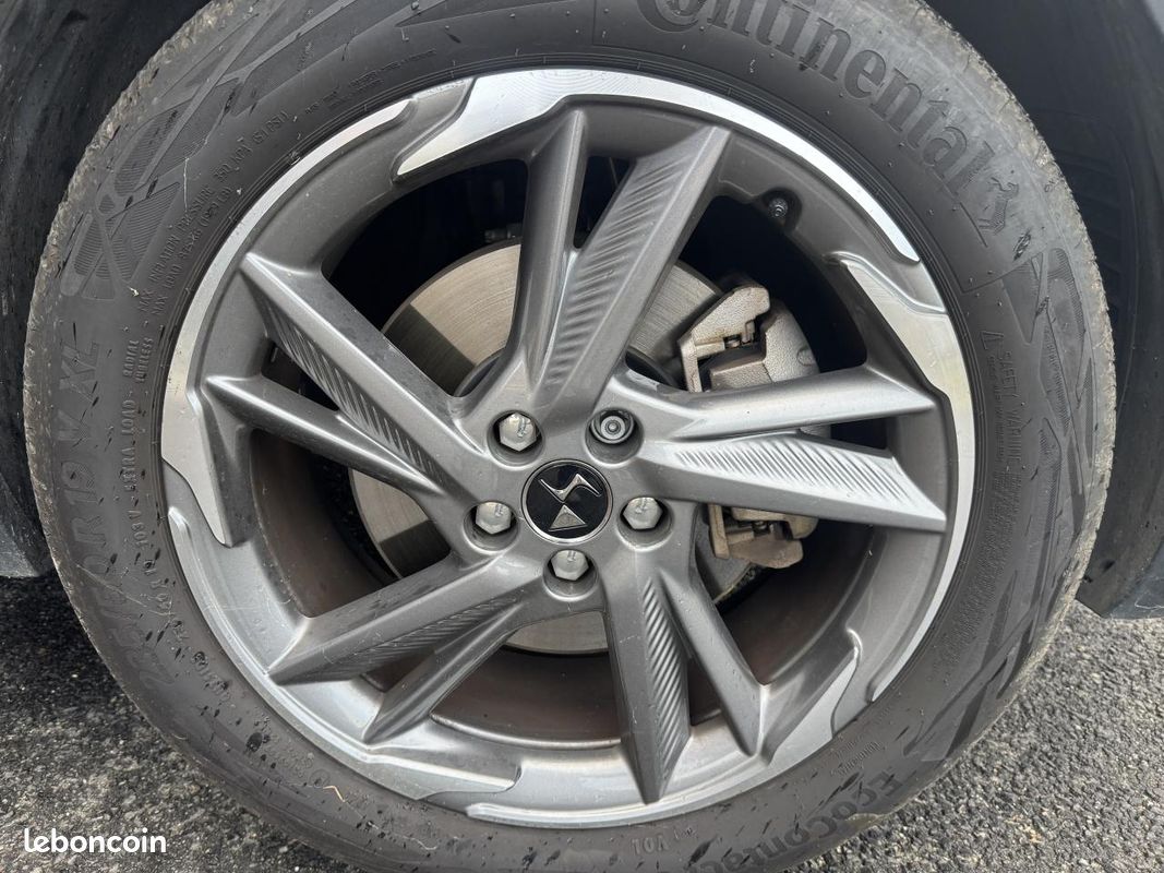 DS DS7 CROSSBACK E-Tense - 225 Rivoli PHASE 1 - Voitures