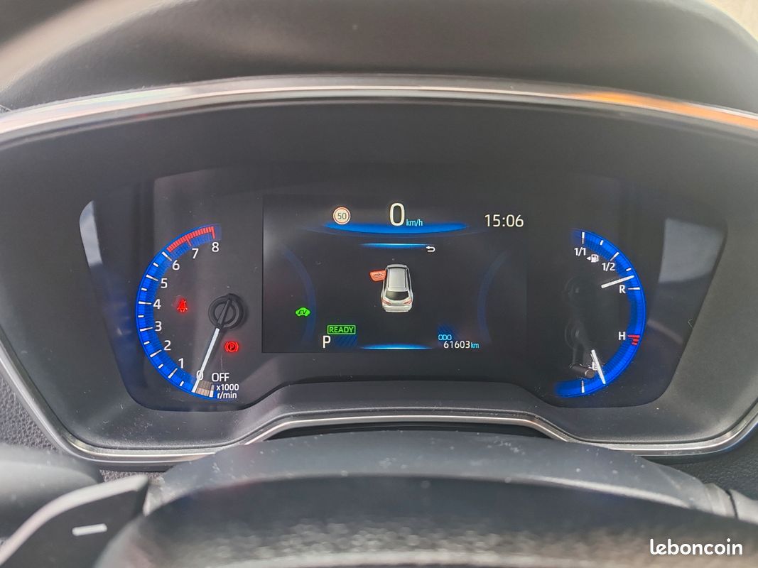 Toyota corolla touring 184 collection 2020 - Voitures
