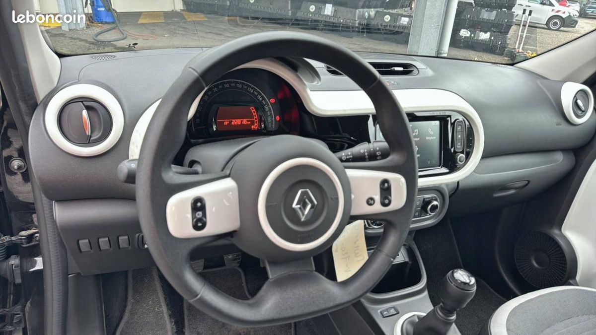 Renault Twingo III SCE 65 EQUILIBRE - Voitures