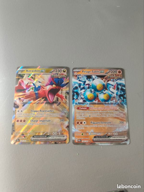 Cartes Pokémon Charizard GX, Koraidon EX, Pelage-Sablé EX - Collection