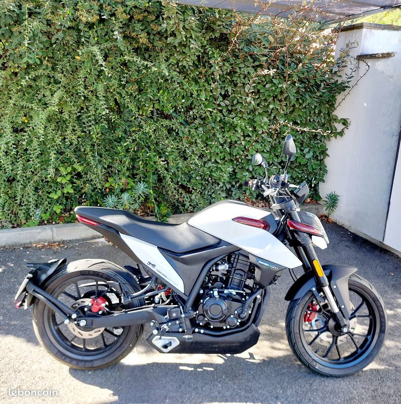 Malaguti Drakon 125 – 2 721 km – 3 000 (négociable) 🚨 - Motos