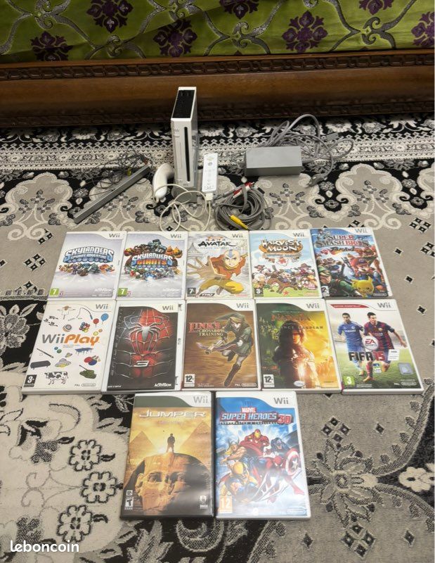 Console Nintendo Wii + 12 Jeux - Consoles