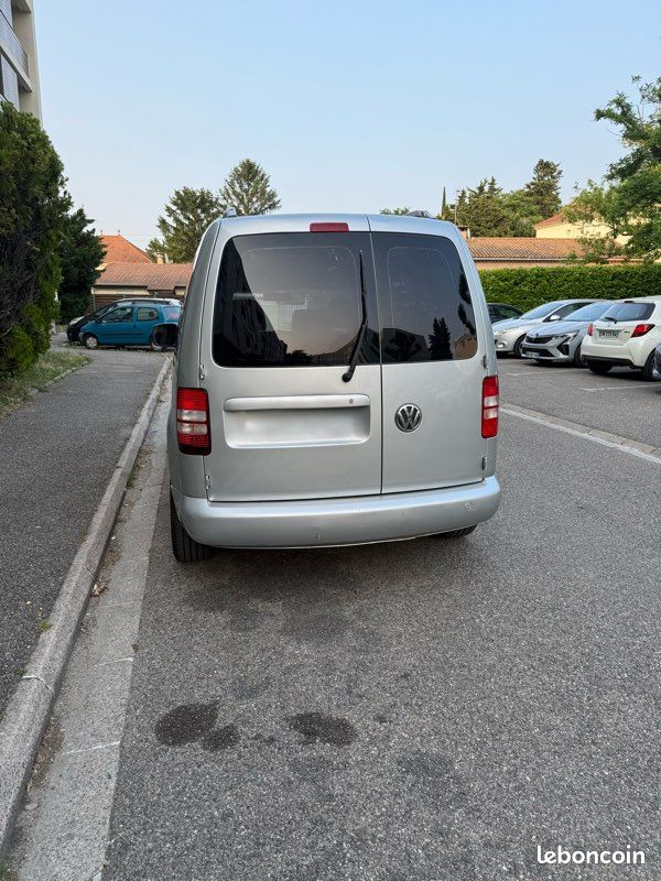 Volkswagen Caddy - Voitures