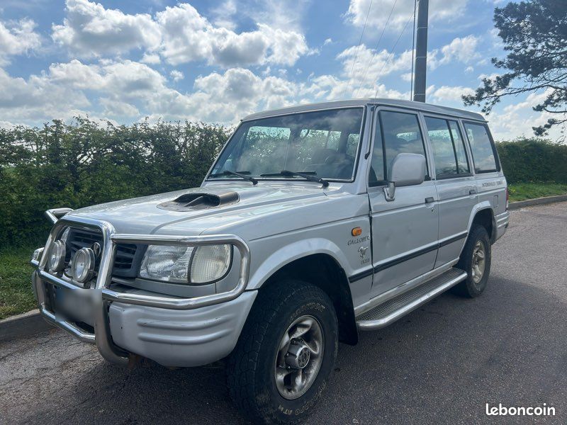 Hyundai galloper 2001 - Voitures