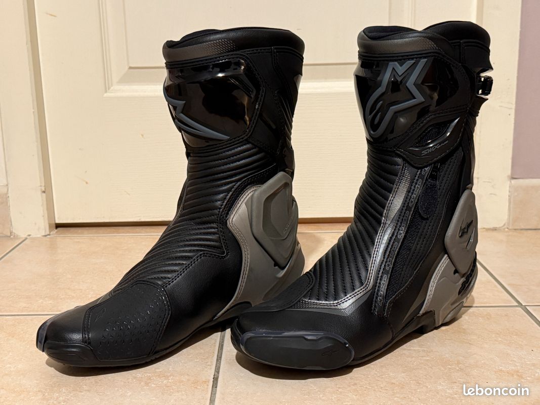Bottes moto racing Alpinestars SMX Plus V2, pointure 43 (2025) – Neuves ...