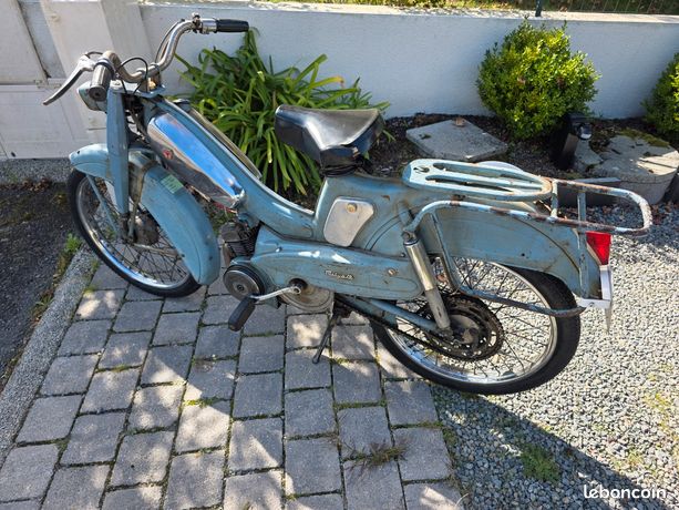 Mobylette motobecane av88 d'occasion - Motos - leboncoin