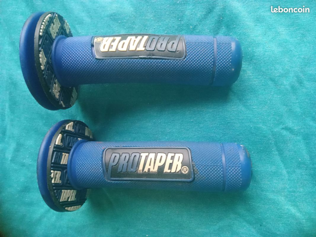 Poignée moto cross ou autres - Équipement moto