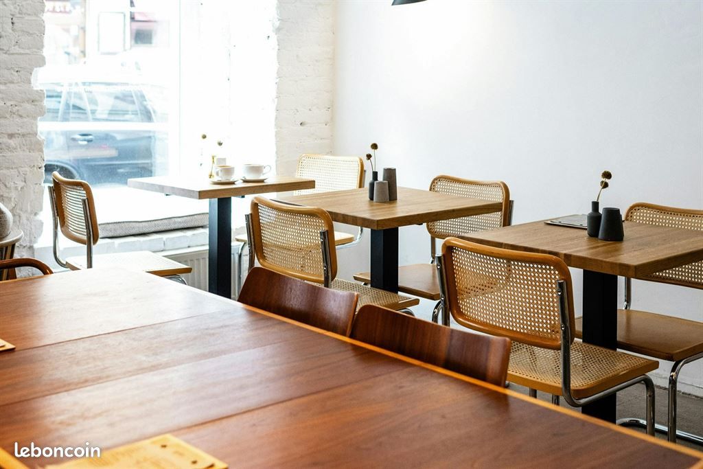 Restaurant 64 m² PARIS - Bureaux & Commerces