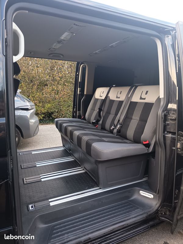 Volkswagen t5 multivan 174ch united - Voitures
