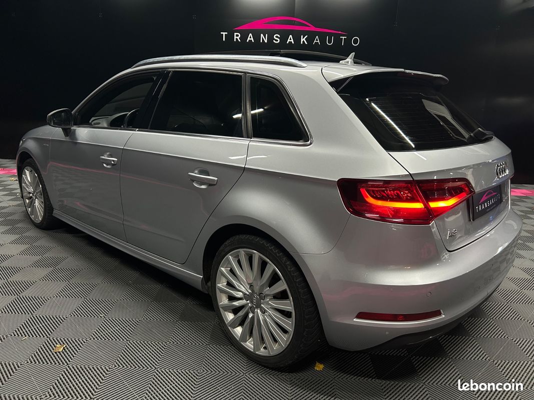 AUDI A3 SPORTBACK 1.4 TFSI e-tron 204 Ambition Luxe S tronic 6 - Voitures