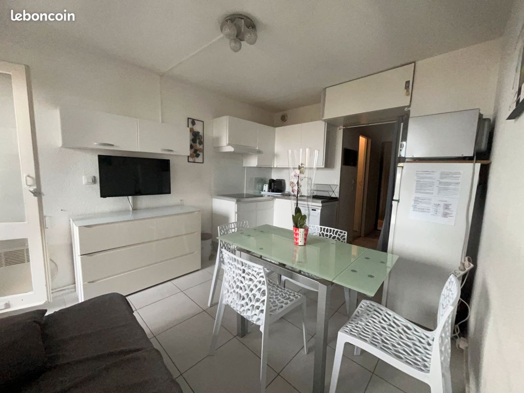 Eté 2025 cap d'agde 6 couchages clim parking - Locations saisonnières