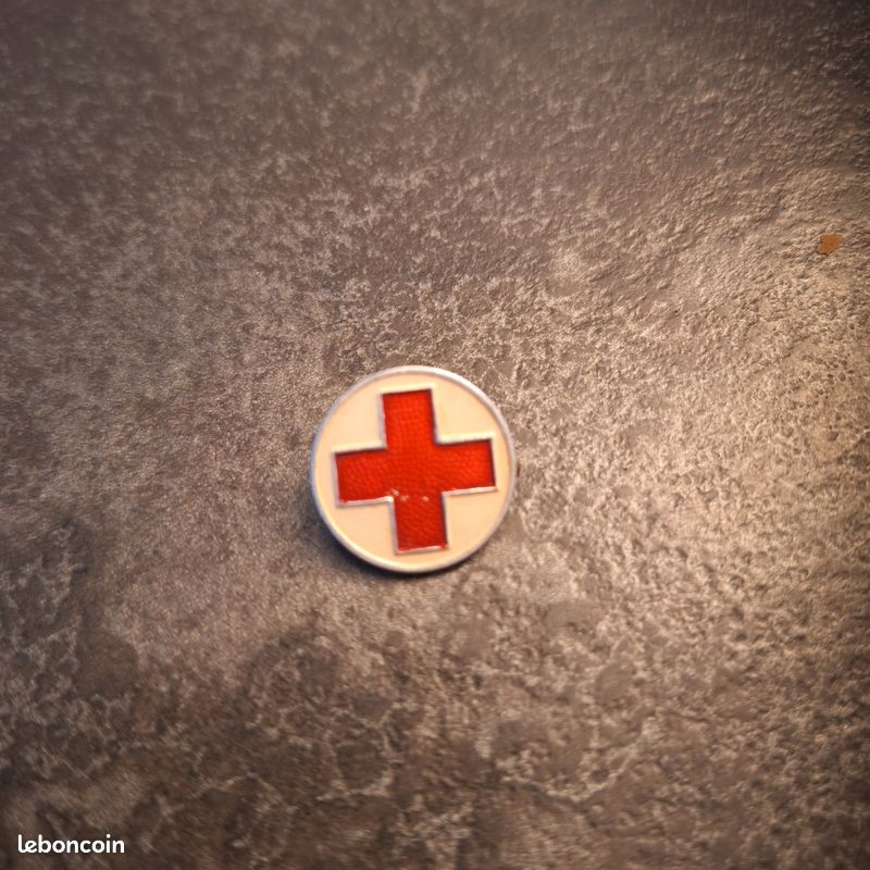 Insigne de la croix rouge - Collection