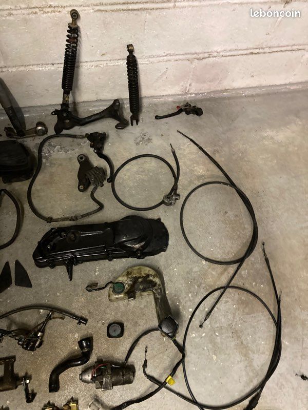 Pièces Peugeot Sv 80/100/125 - Équipement moto