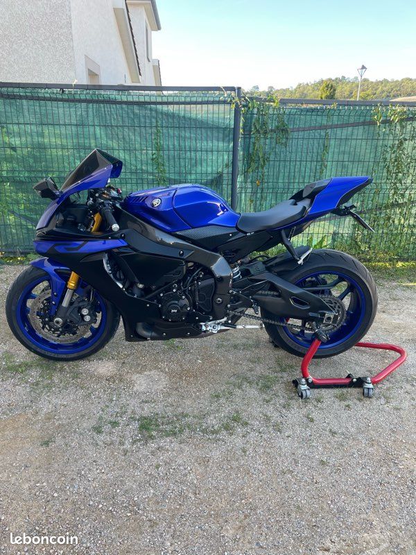 R1 - Motos