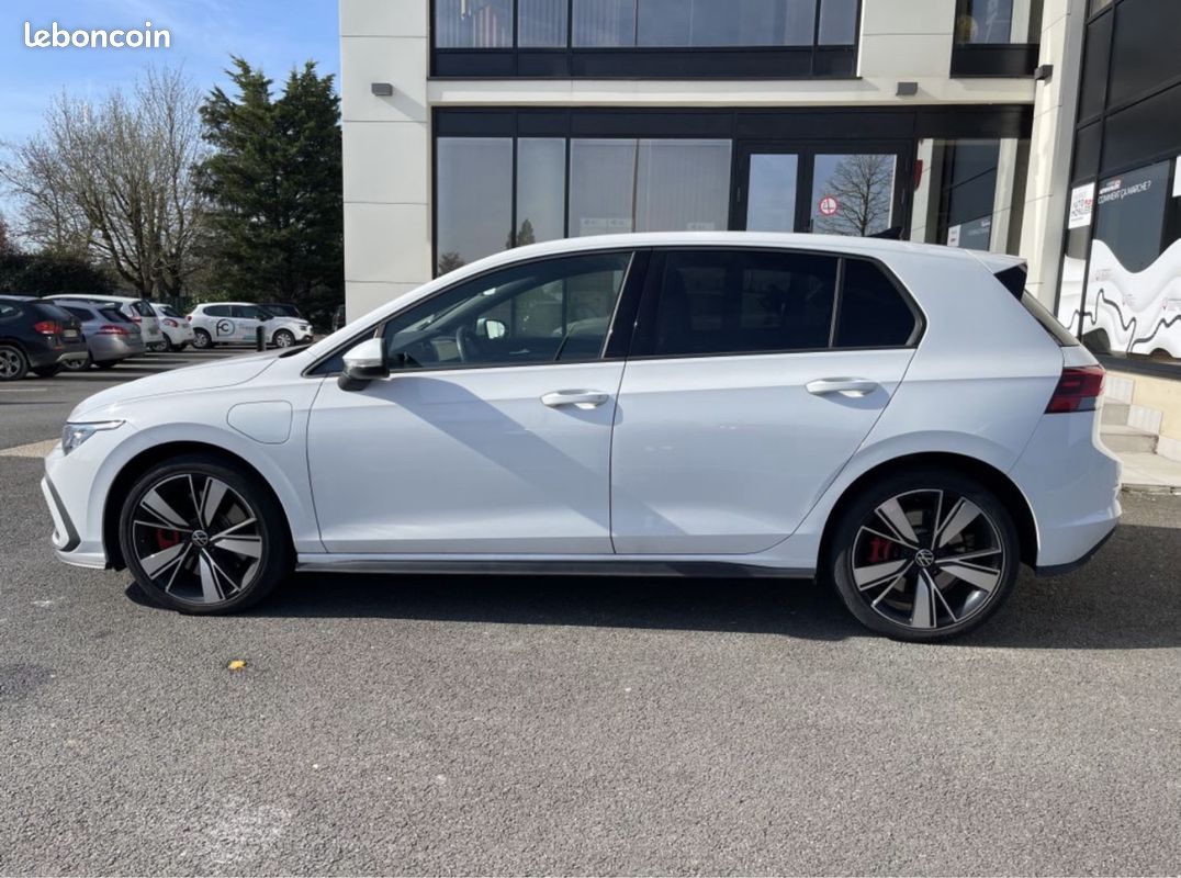 Golf 8 gte hybride rechargeable - Voitures