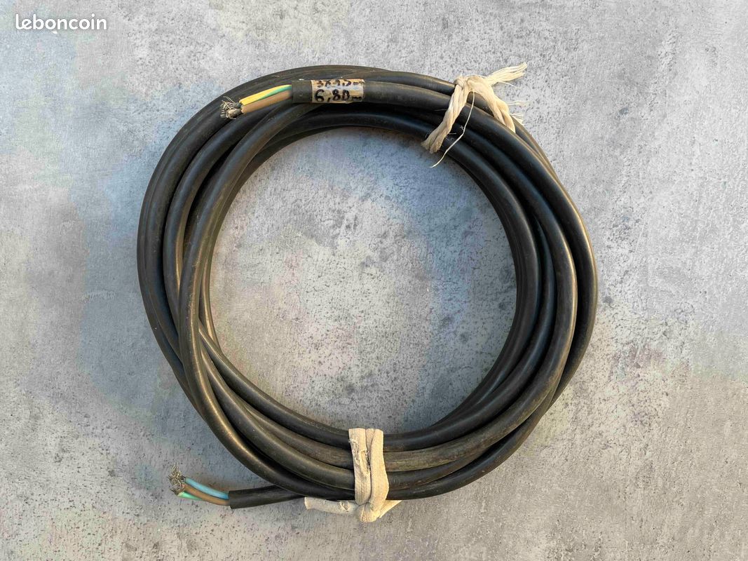 Câble souple multibrins noir HO7 - Bricolage