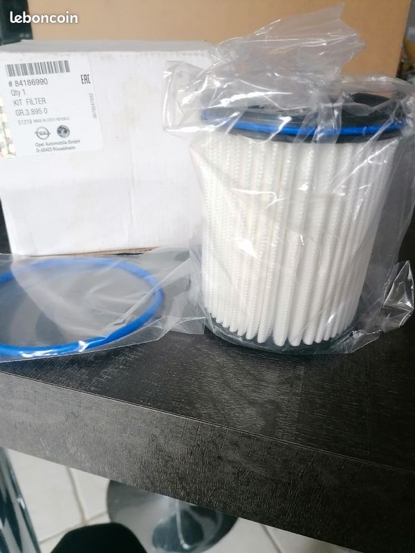 Filtre à carburant gazoil réf 84186990 - Équipement auto