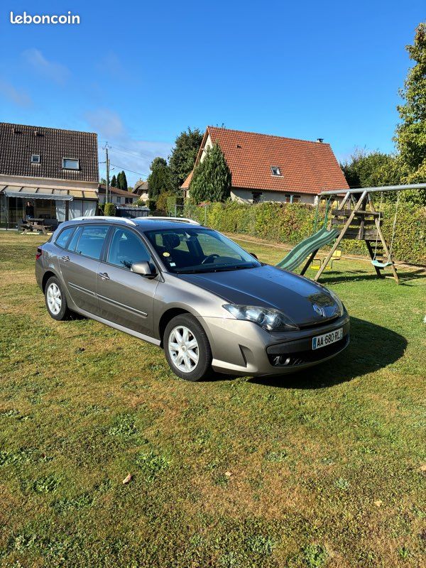 Renault Laguna estate 1,5 dci 110cv black édition - Voitures