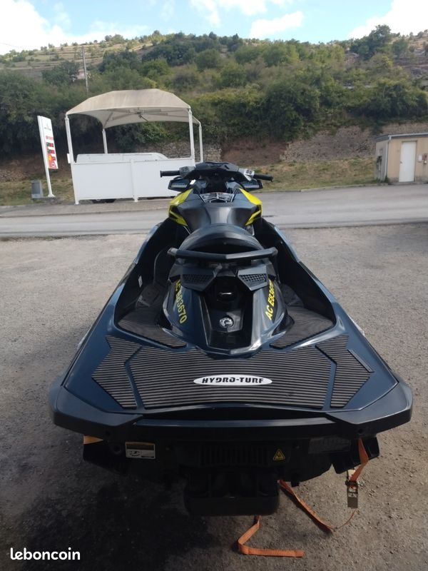 Jet-ski Seadoo rxp 260 - Nautisme