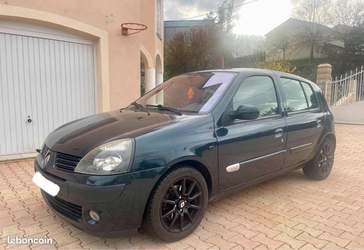 Clio 1.6l 16v initiale paris boîte automatique - Voitures