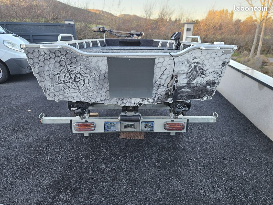 Kimple HUNTER 395 BASSBOAT - Nautisme