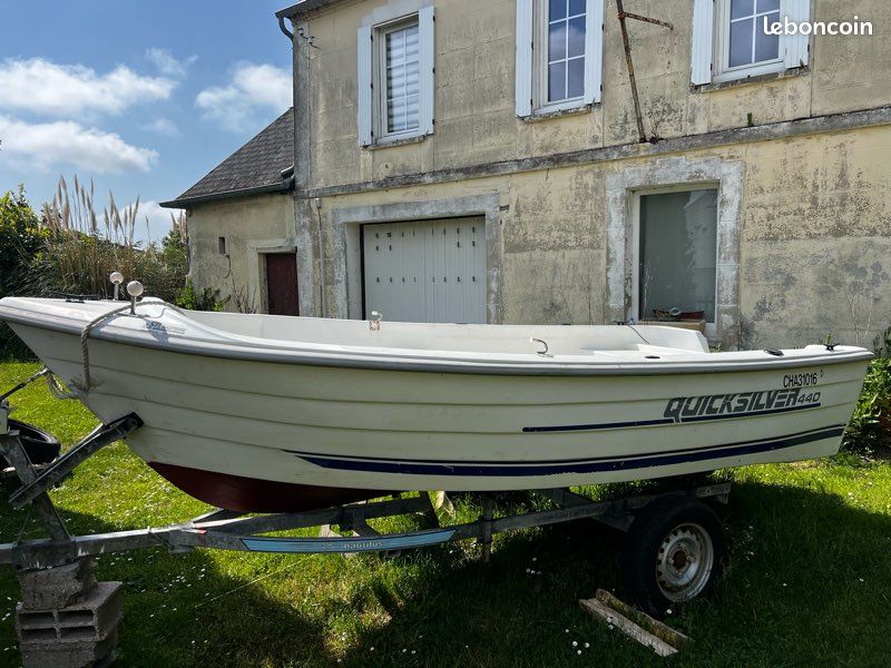 Bateau QuickSilver 440 - Nautisme