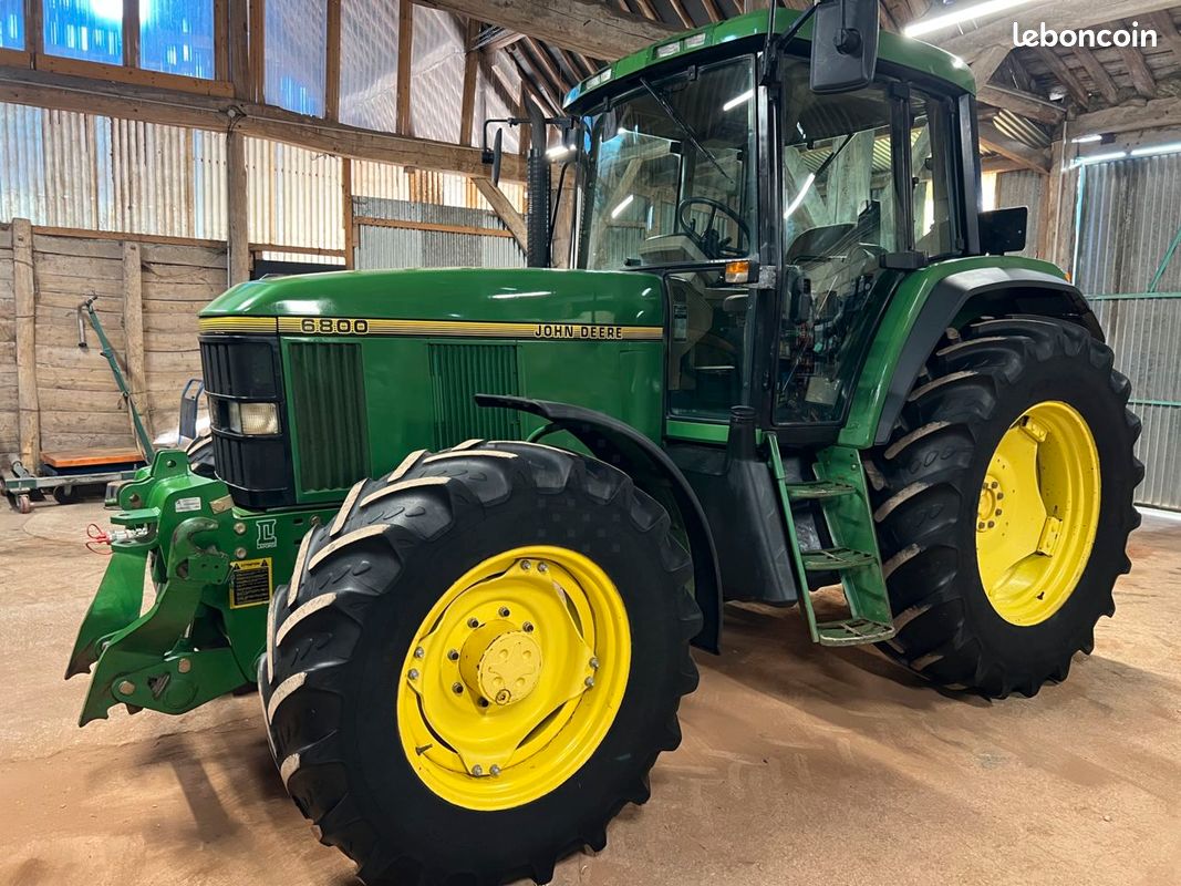 John Deere 6800 - Tracteurs