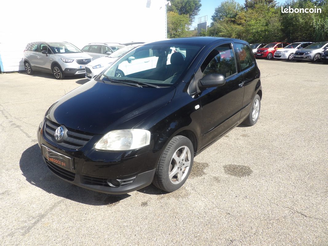 Volkswagen Fox 1.2 55ch Confortline Clim 255MKM - Voitures