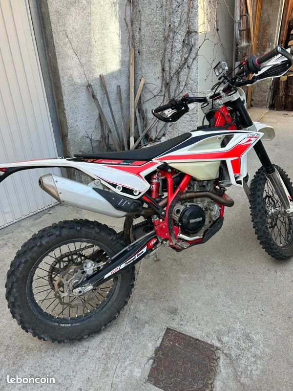 Beta 350 - Motos