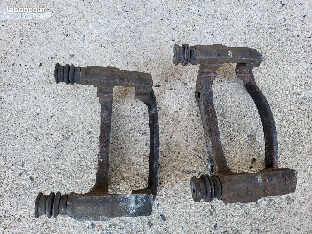 Support plaquettes Corsa - Équipement auto