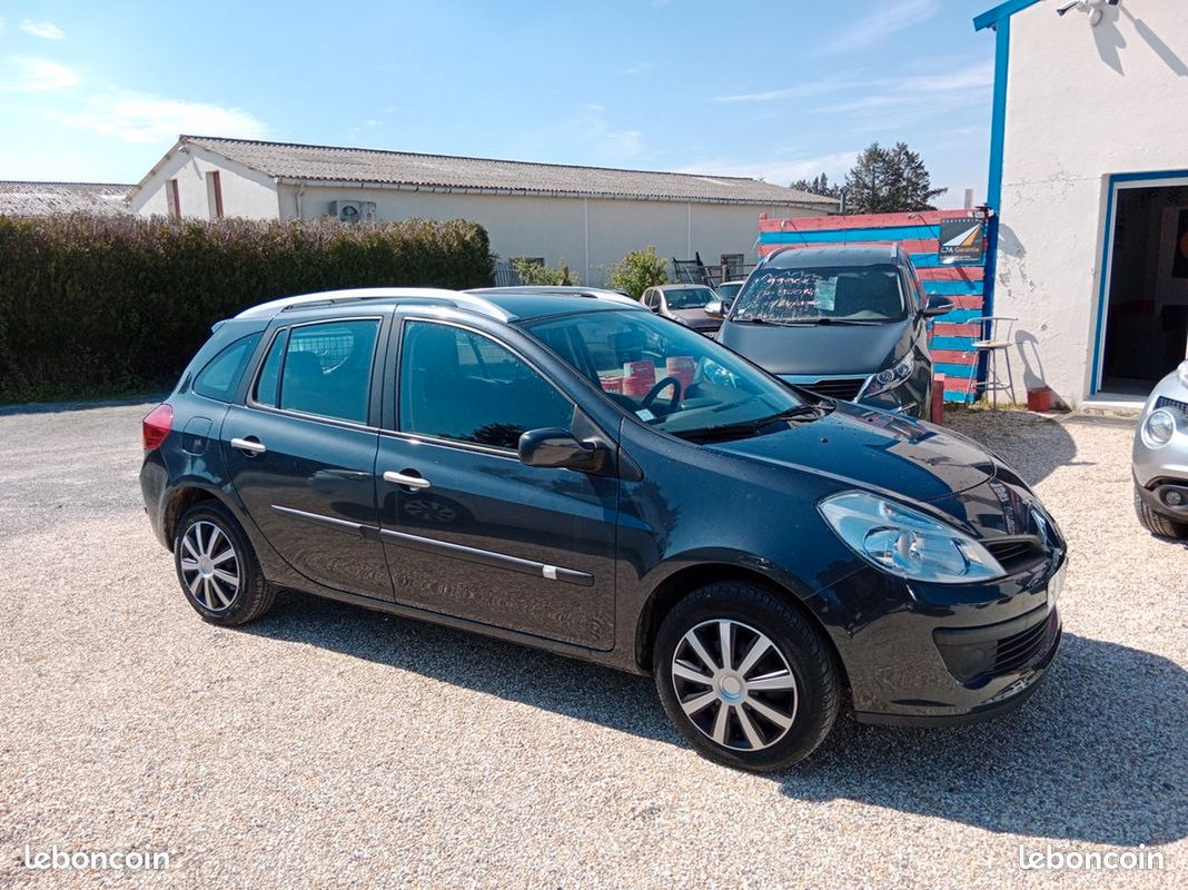 Renault Clio estate Clio 3 break essence, 5cv fiscaux , seulement 96000 ...