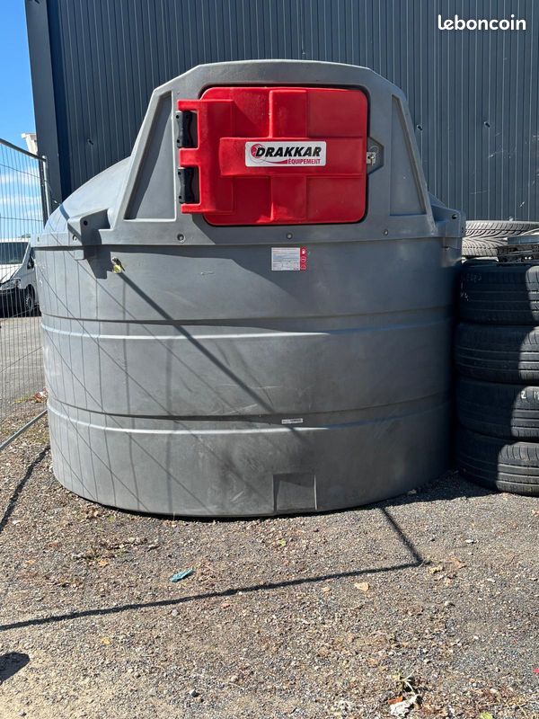 Cuve stockage Carburant Gasoil GNR fuel Essence NEUF PEHD DP 5000 ...