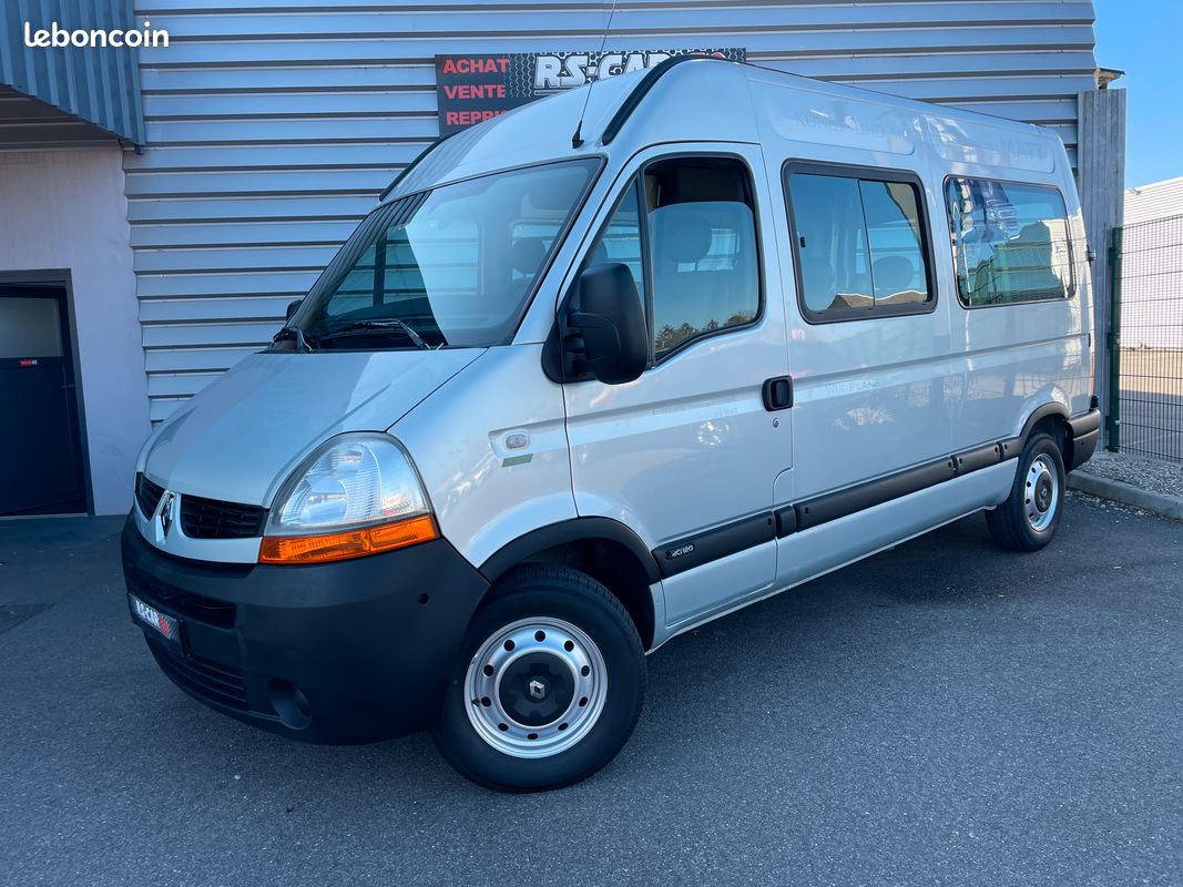 Renault Master Combi 9 Places 2.5 DCI 120 L2 H2 - Voitures