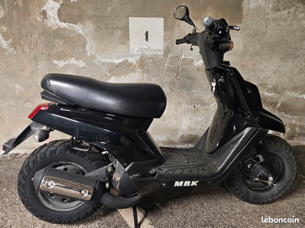 Scooter Mbk Booster One 2015 - Motos