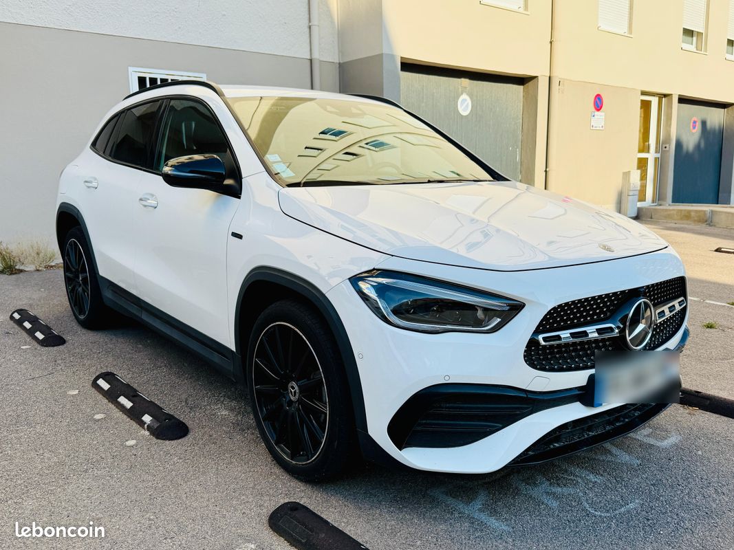 27.000 km - MERCEDES GLA II 250 E AMG Line 8G-DCT - Voitures