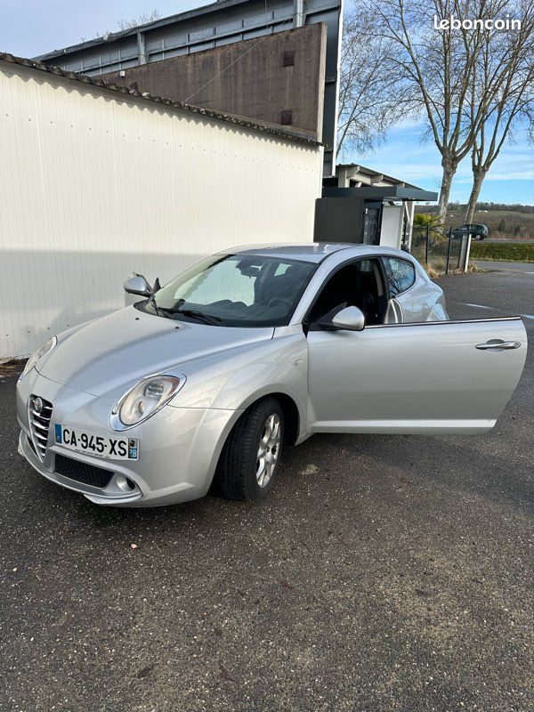 Alpha Roméo mito - Voitures