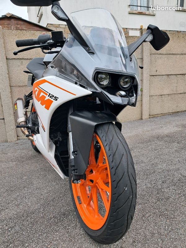 125 ktm rc - Motos