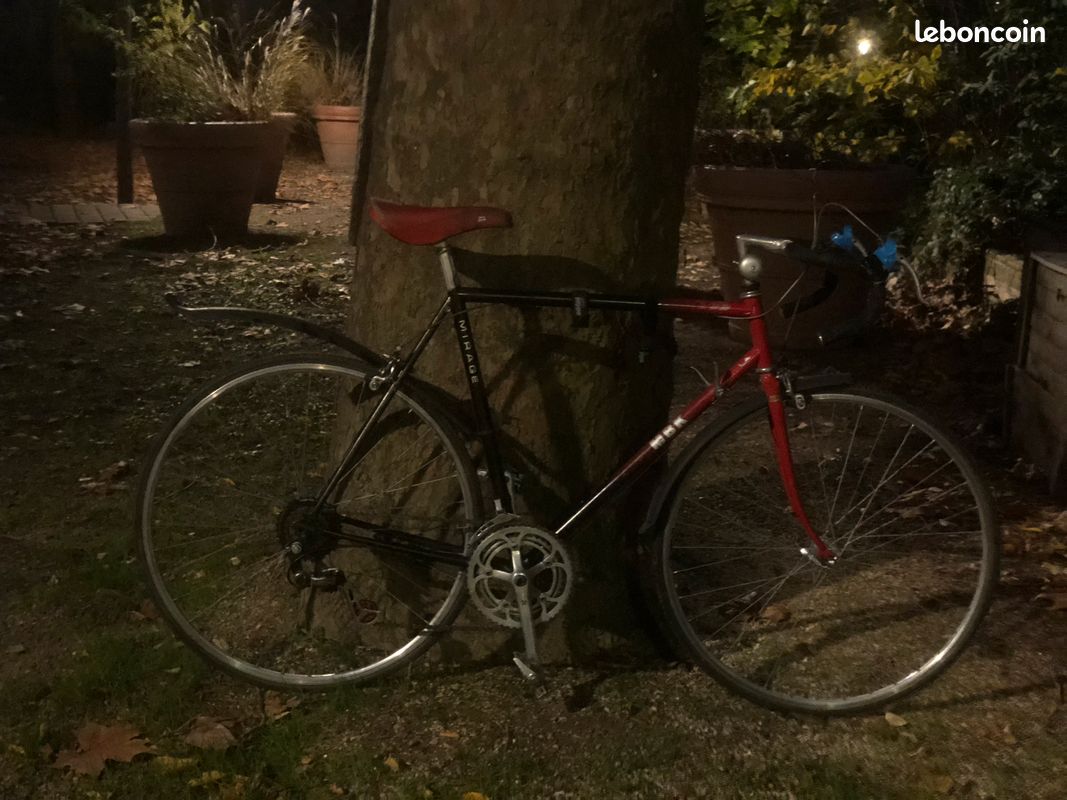 Vélo de Course Mixte Vintage Motobecane Modèle Mirage équipé de Garde ...