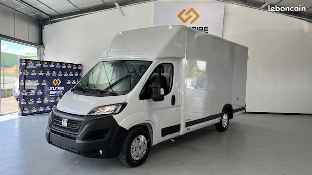 Utilitaires et fourgons d’occasion « 20m3 » Toute la France - leboncoin