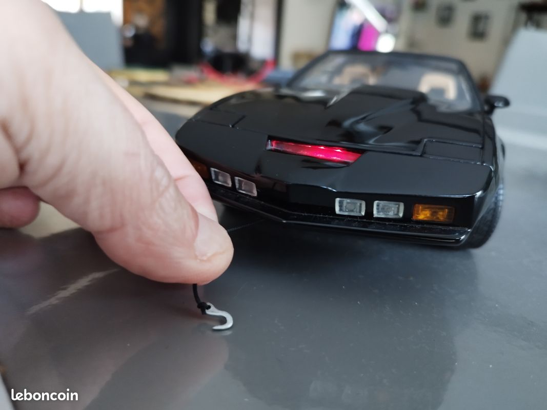 Pontiac Firebird Knight rider k2000 ERTL - 1/18 - Modélisme