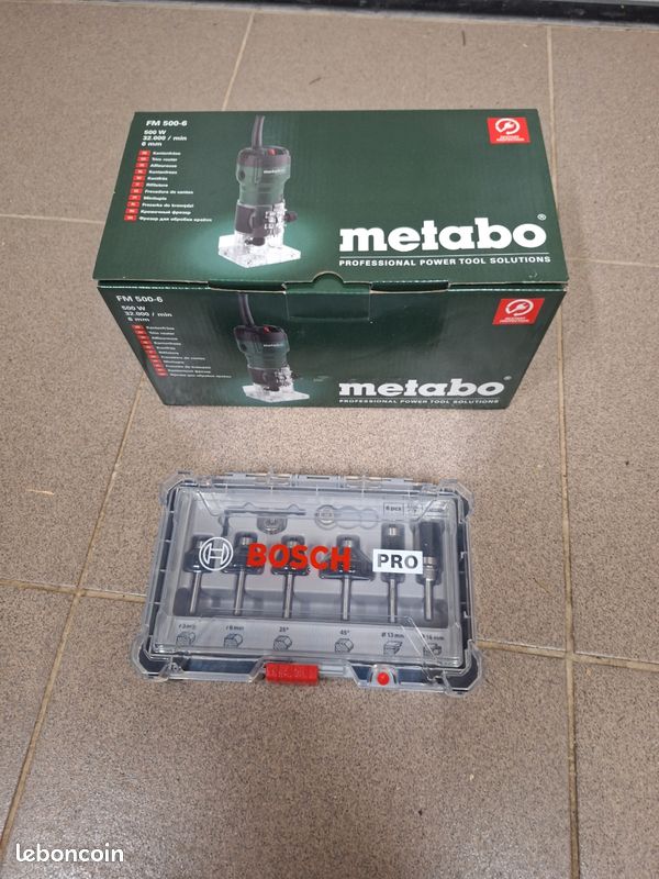 Affleureuse metabo avec fraises neuf - Bricolage