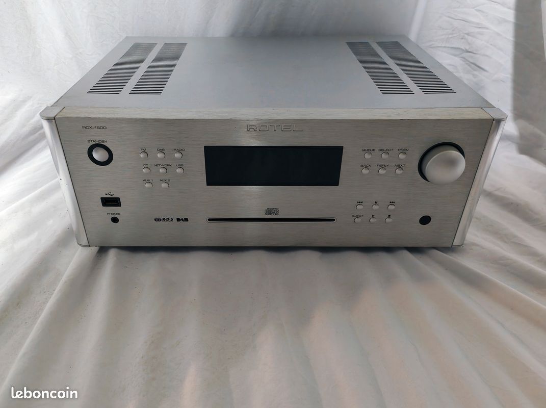 Ampli Rotel RCX-1500 - Photo, audio & vidéo