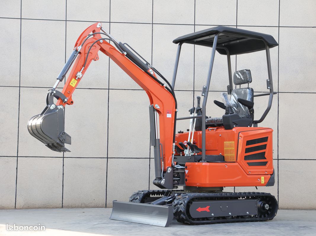 Mini Pelle NEUVE 2025 – 1,8 T - 3 GODETS OFFERTS‌⁭⁢⁫⁬⁠⁬⁬‌⁬⁮‍⁪⁭‍ - Bricolage