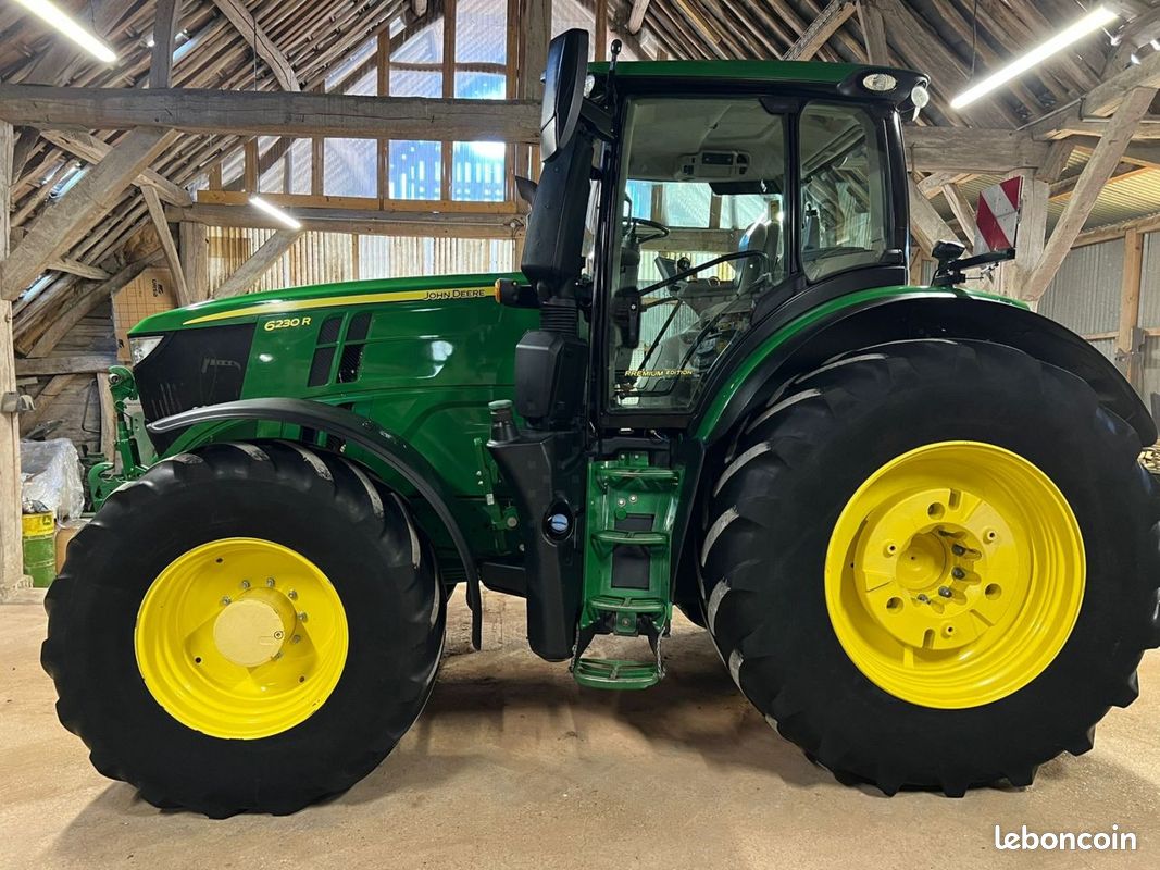 John Deere 6230R - Tracteurs